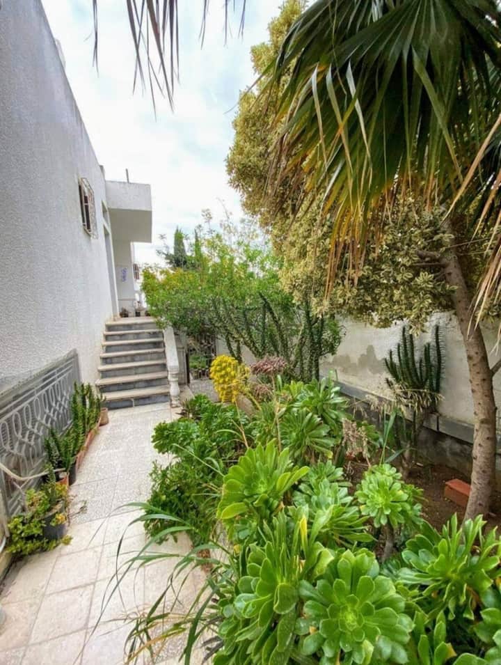 Cosy 2 Pièces Charmant Et Spacieux - Tunis