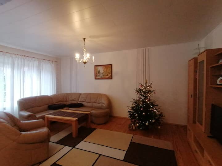 Großes Haus Im Pfälzer Wald, Optimale Anbindung - Neustadt an der Weinstraße