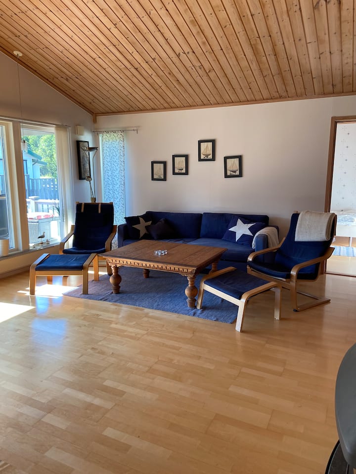 Golf, Tennis Och Bad, Hus Med Nära Till Allt. - Laholm