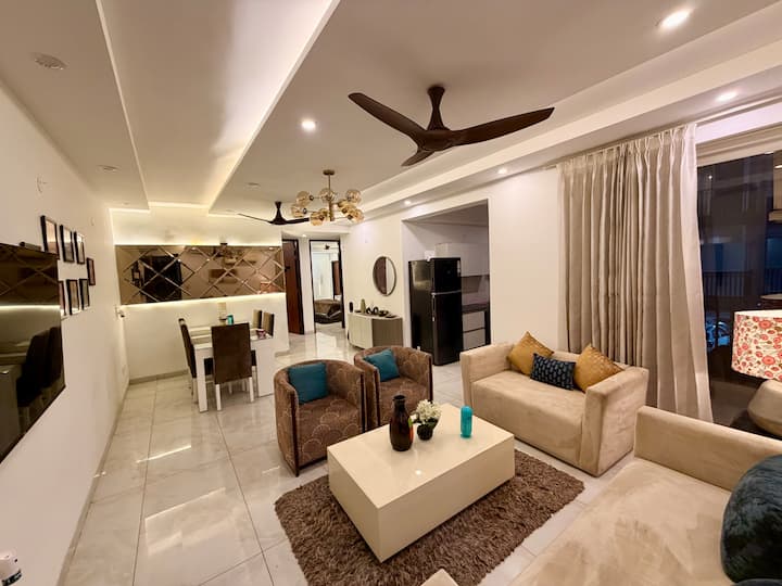 Casa Luxe Victoria 2 Bhk By Mg Luxury Stays - Panchkula