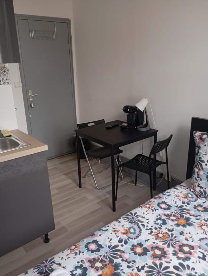 Studio Proche Métro - Lille