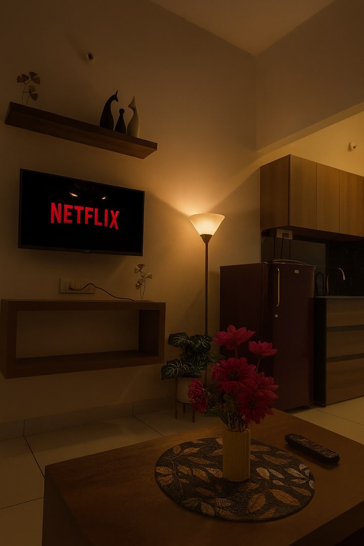 Urban Retreat - Crystal - Indore