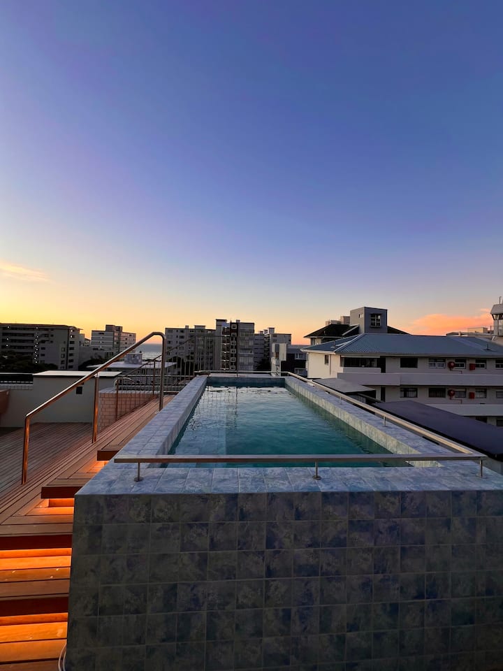 Fully Kitted Out Studio Living Space In Sea Point - Kapstadt