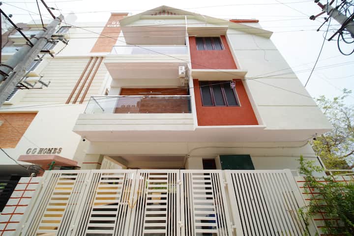 7 Rooms Luxury Guest House - Vijayawada