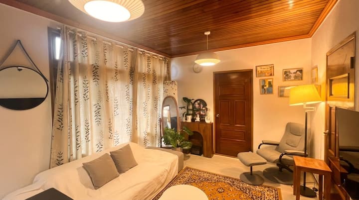 Casa Haeundae#2층단독주택#retro#마당있는집#6rms#단체모임#3대주차 - 南韓