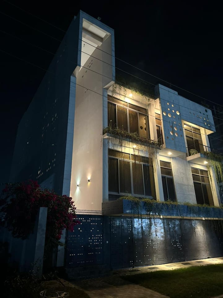 Luxury 4br Serviced Duplex | Jalshiri | Nrb/expats - Bangladesh