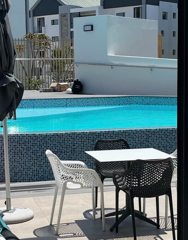 Flat 4 Block 12 Bellamare - Port Elizabeth