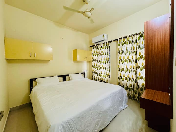 Anandha Vibes , Stay Blessed - Guruvayur