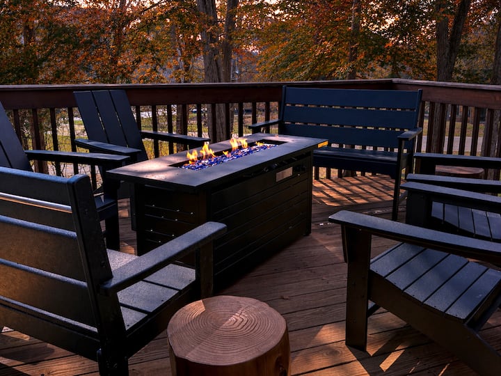 Family Fun!•hot Tub•fire Pit•games•2 Xbox•3 Kings - Galena, IL