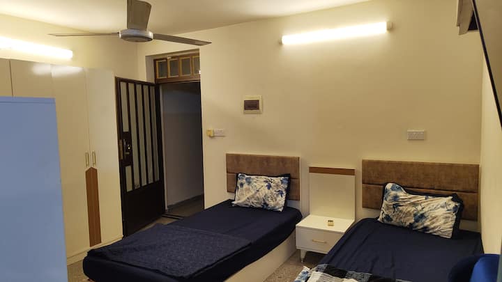 Cozy And Private Studio Apartment Near Everything - Baghdad