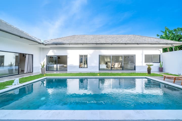 Cozy 3br Villa W Private Pool&beach Access, Canggu - Denpasar