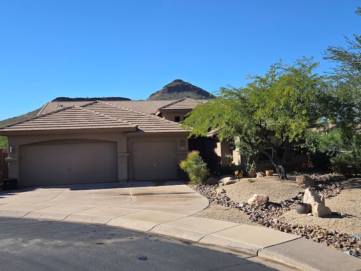 Eagle Mt. Golf Community With Amazing Sunsets. - Fountain Hills, AZ