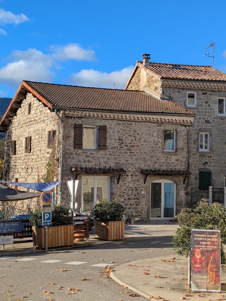 Maison De Village - Jaujac