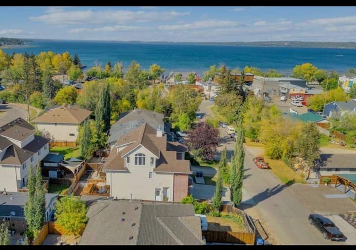 Bring The Crew! Lake Days + Big Space Up To 10 - Sylvan Lake