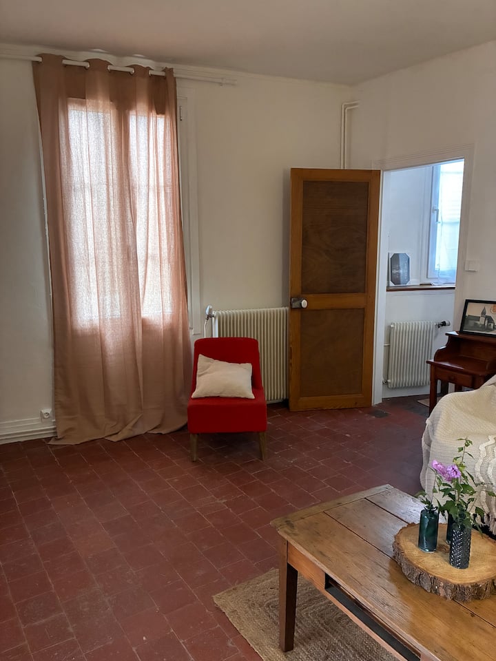 Le Laugy - Maison De Village - Auxerre