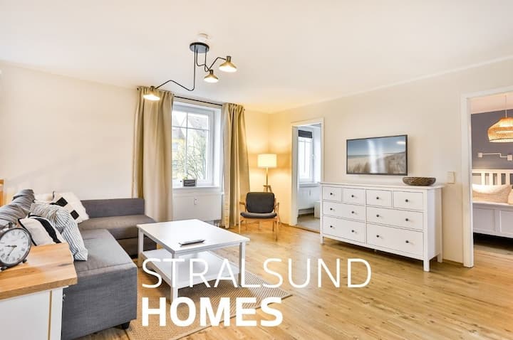 Am Frankenteich - Ferienwohnung 3-raum Mit Balkon - Stralsund