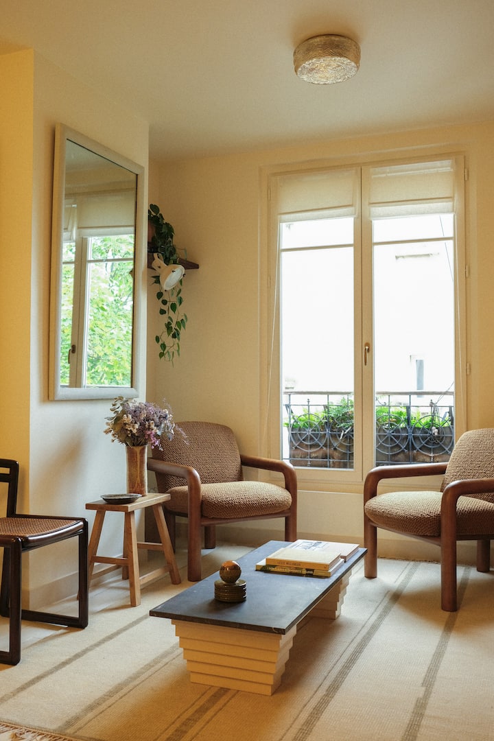 Les Reliefs De Montmartre - Paris