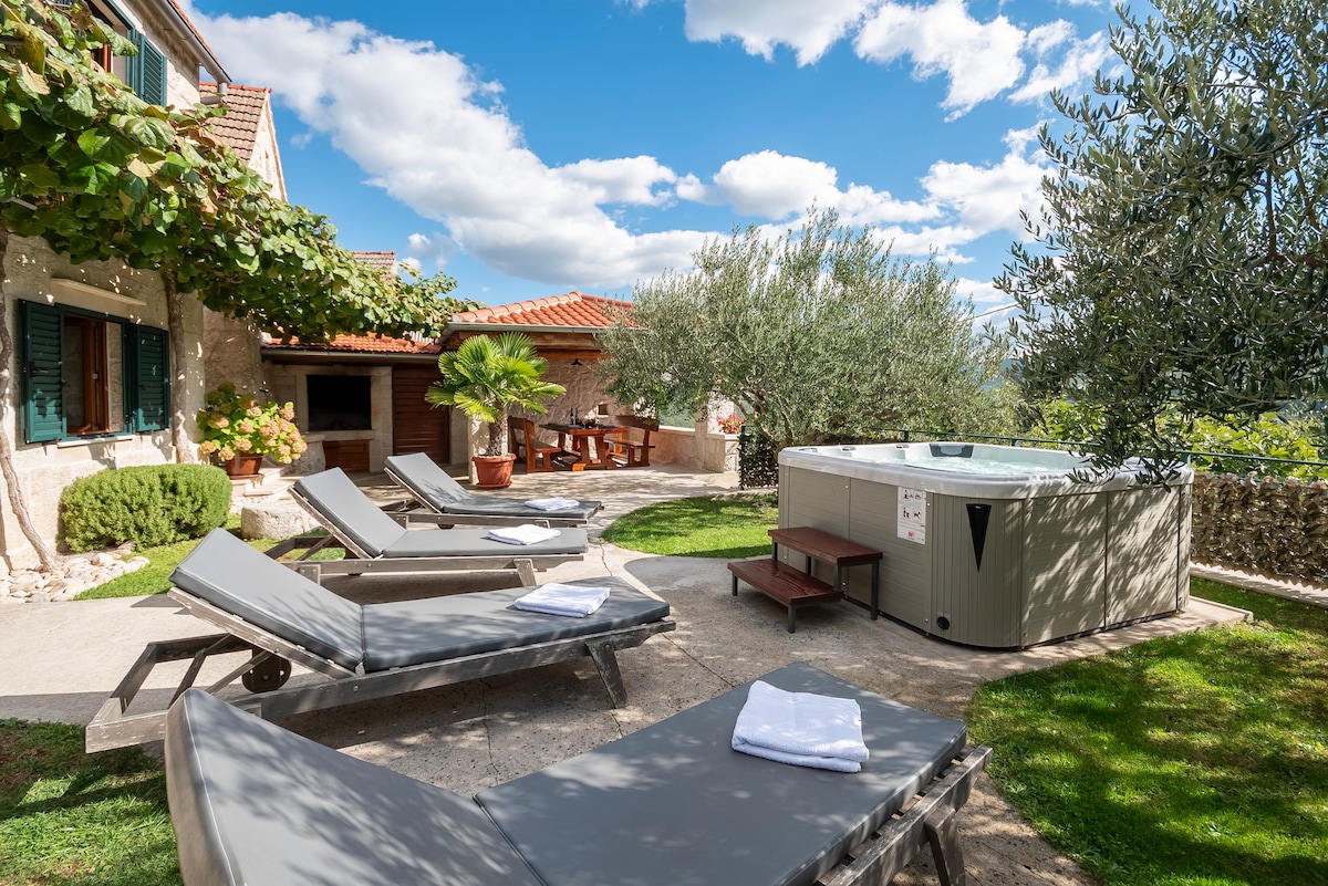 La maison de pierre - Cottages à louer à Podgrađe, Comitat de Split-Dalmatie, Croatie - Airbnb