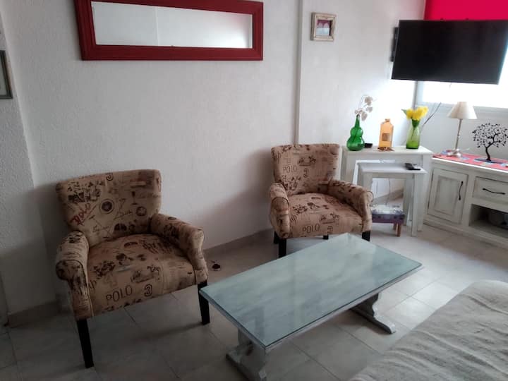 Departamento De 3 Ambientes A Una Cuadra Del Mar. - Pinamar