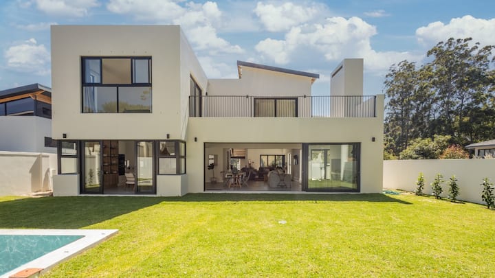 Tranquil Hideaway In Helderrand With Mountain View - Somerset West