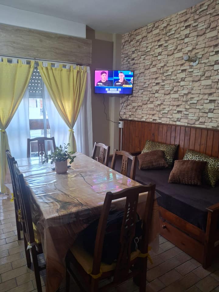 Depto. 2 Ambientes 1 Cuadra Del Mar En Zona Centro - Santa Teresita