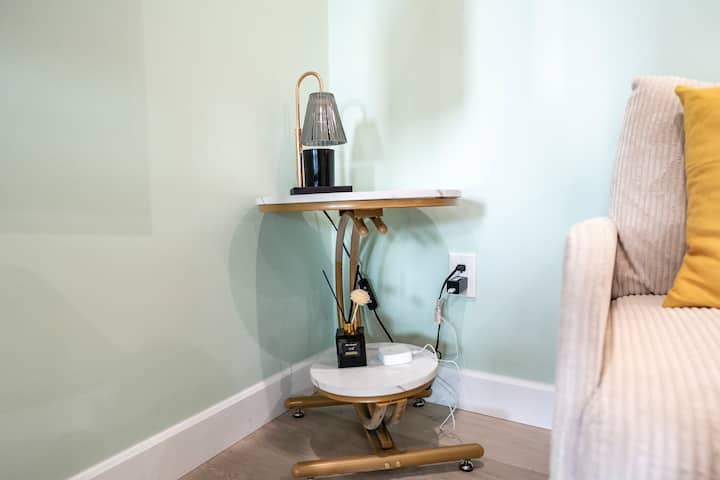 Mint-green 1br Retreat | Gated Stay Near Groceries - Rosemead, CA