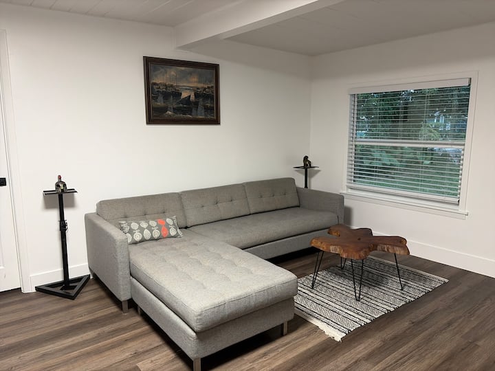 Shore Steps Cottage & Nursery - Winter Garden, FL