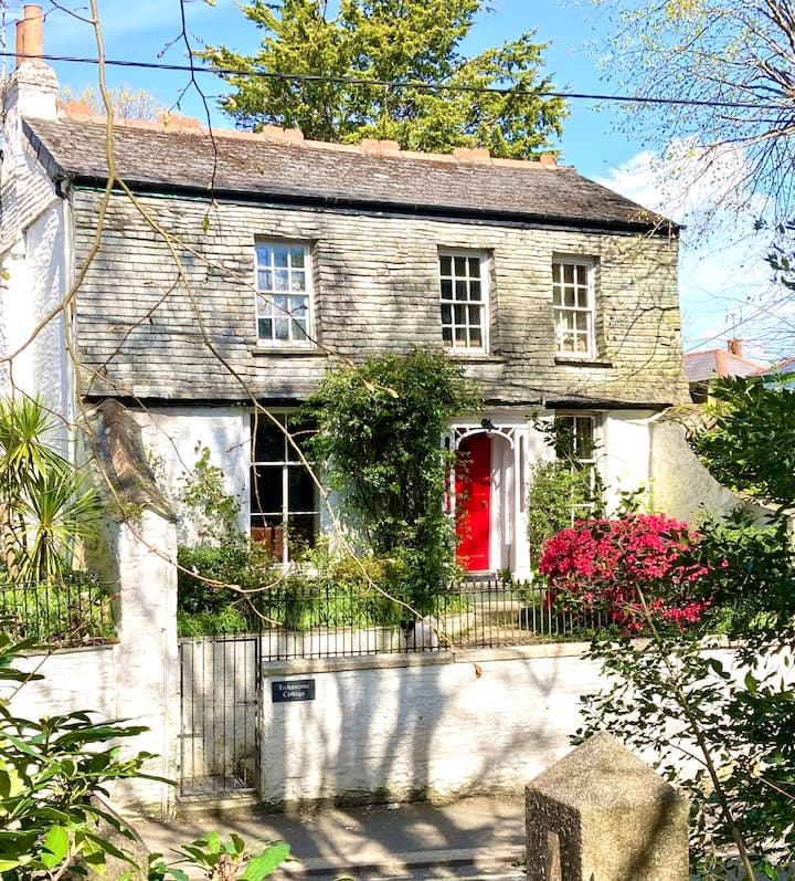 Country Cottage In Truro - 2 Double Bedrooms - Perranporth