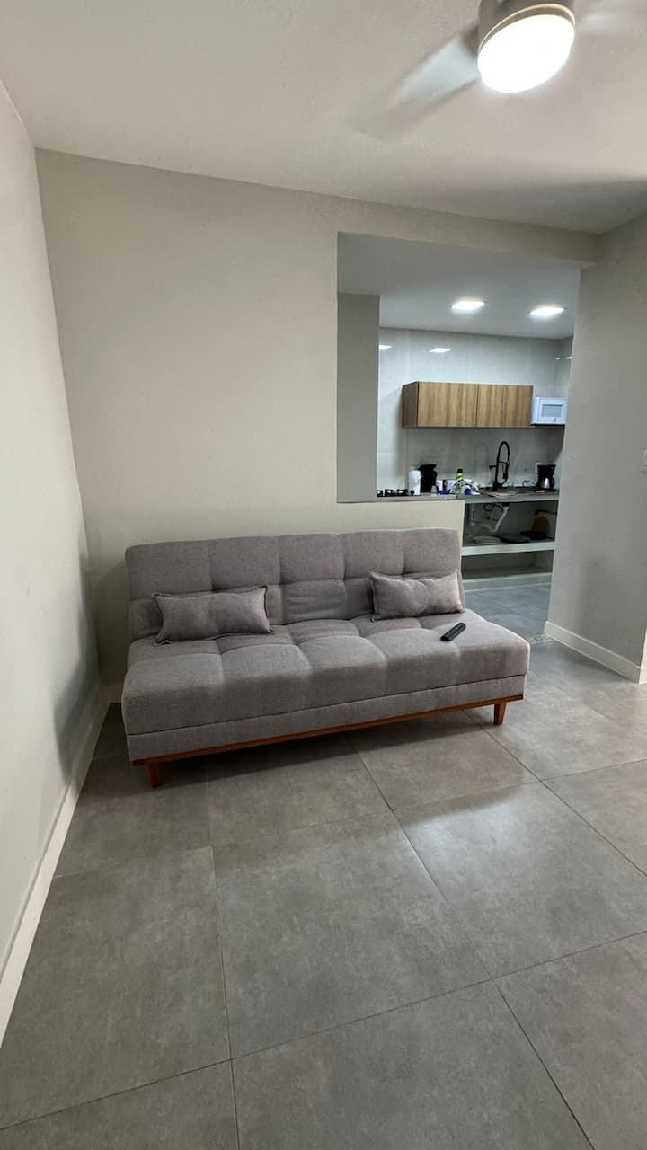 Casa C/ar, Wi-fi E Garagem Centro Belford Roxo - Nova Iguaçu