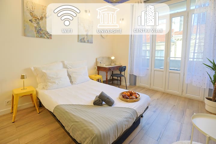 *Le Nid Doré* - Saint-Étienne