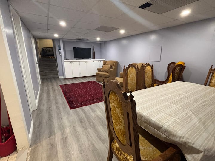 Relaxing Getaway • 19 Mins To The Falls - ウェランド