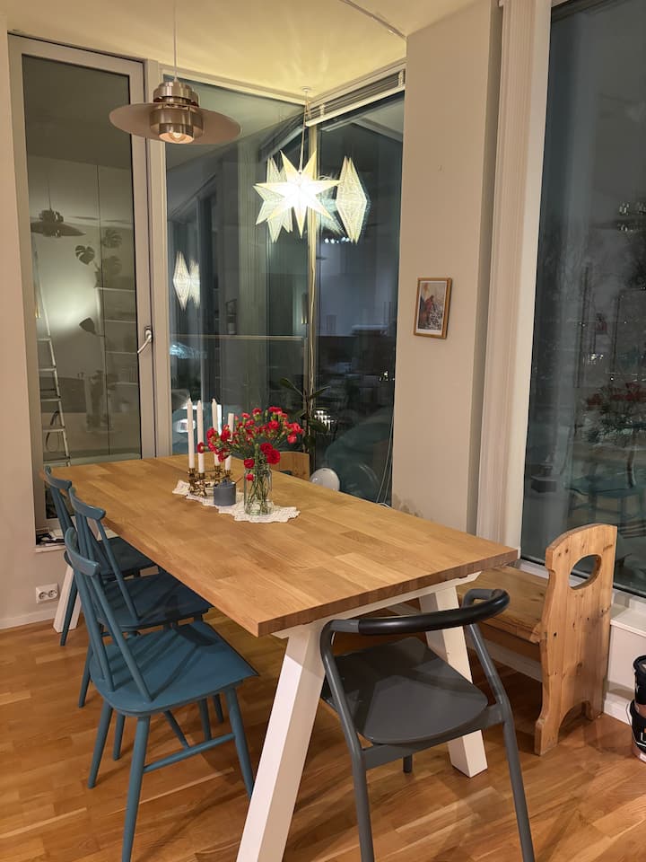 Koselig Og Lettvint Leilighet.
Gratis Parkering. - 트롬쇠