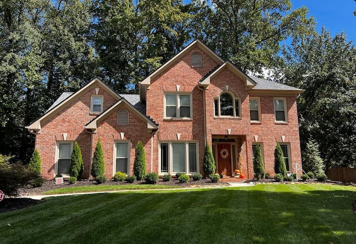 Stylish 5 Bedroom/3b Close To Wyndham & Fm! - Greensboro, NC