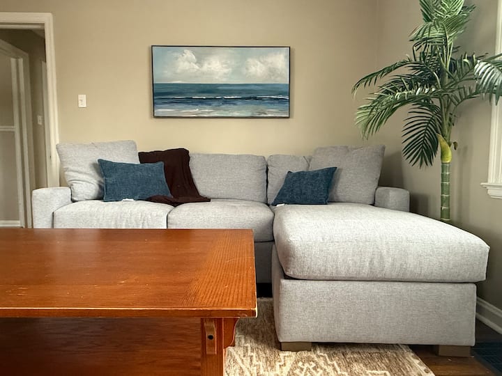 2 Bed Single Family House Fairgrounds | Sobro - Castleton, IN