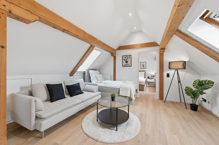 Malu Rooms - Am Marktplatz, Balkon, 24h Checkin - Ludwigsburg