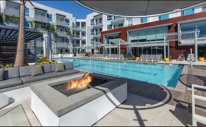 Perfect Lux 1-bedroom Studio Apartment In Irvine - Irvine, CA