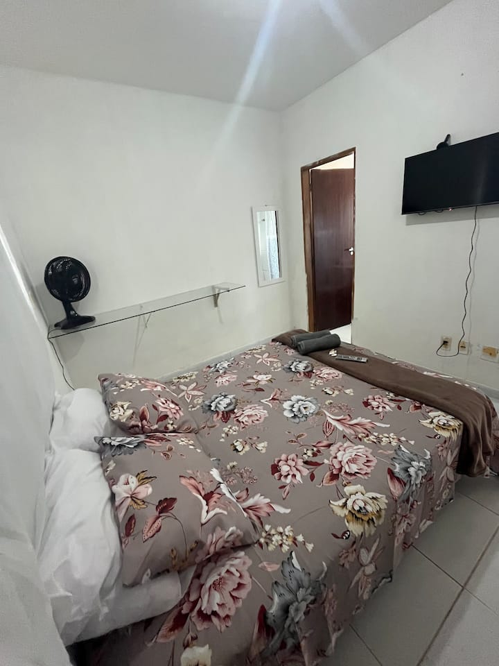 Apartamento Simples, Tranquilidade, Conforto, Paz - Santa Rita