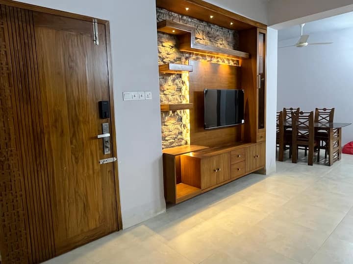 Sweet Home To Stay - Dacca