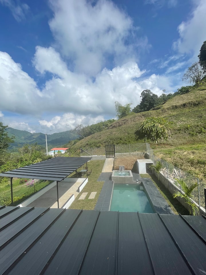 Brand New Country House - Pereira