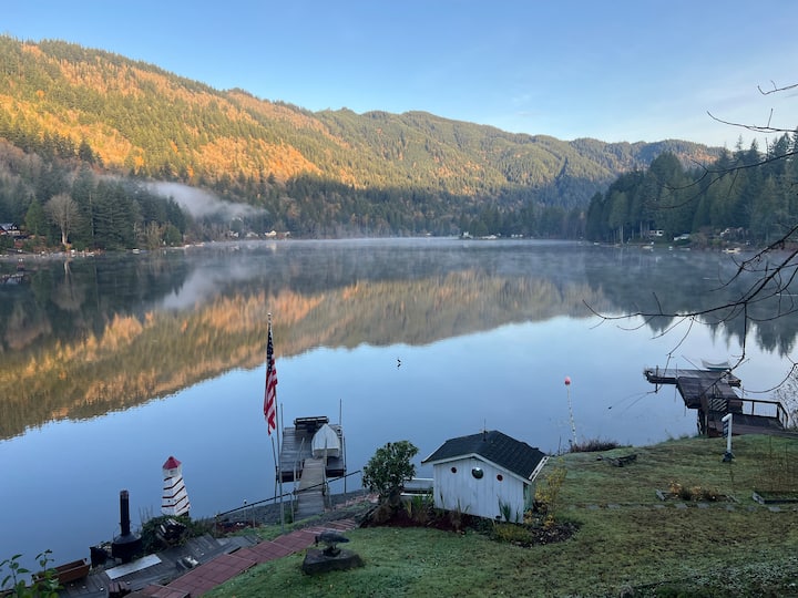 Cain Lake Retreat - Bellingham, WA