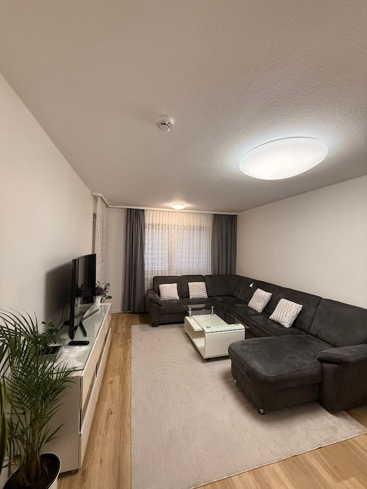 Zentrale Wohnung Am Messe Nord Eingang - Hannover