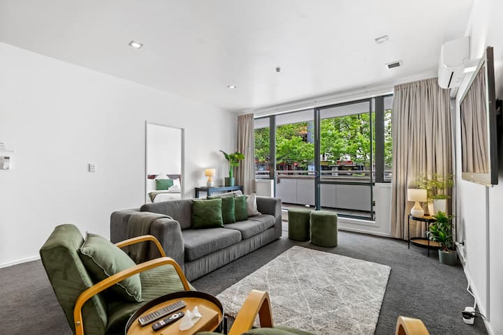 City-centre Living Meets Comfort By Zodiak Stays - Auckland