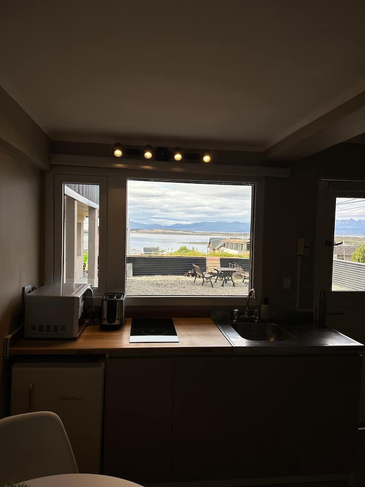 Monoambiente Céntrico Con Vista Al Mar Y Montañas - Ushuaia