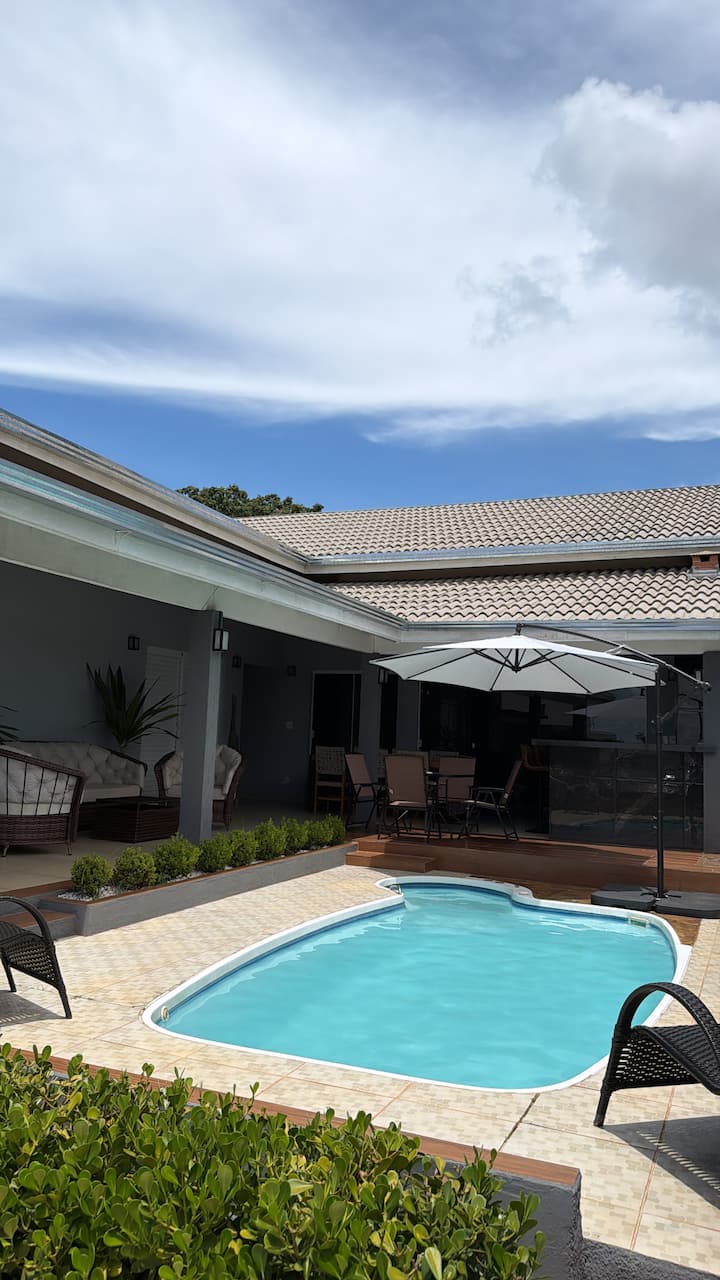 Casa Perto Da Praia C/ Piscina Na Represa Avaré - Avaré