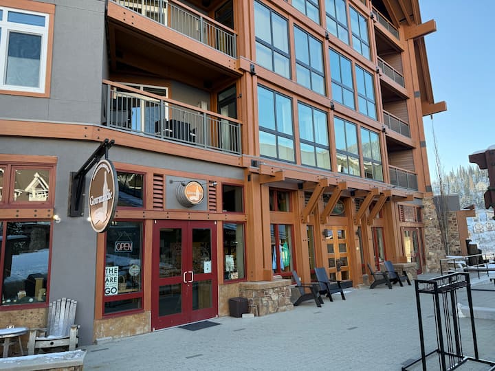 Schweitzer Luxe 2br - True Ski-in/ski-out - Lake Ponderay, Ponderay