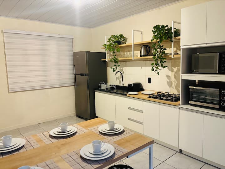 Casa Pertinho Da Praia Central De Itapema - Itapema