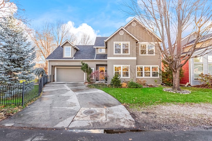 Dragonfly Landing - North End Escape - Boise, ID