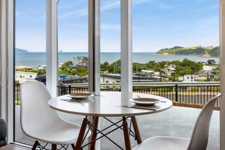 Blue Moon Rise Villa - Luxury Getaway For Two - Waipu