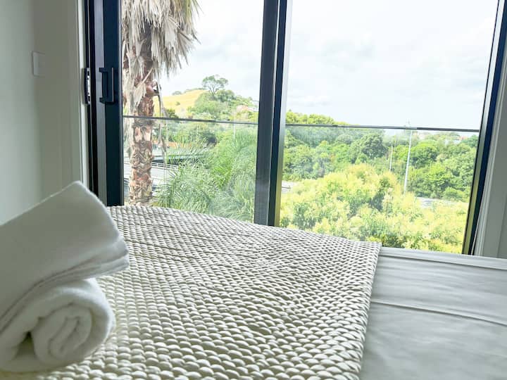 Newly Built Modern Terraced Home Near Newmarket - Auckland