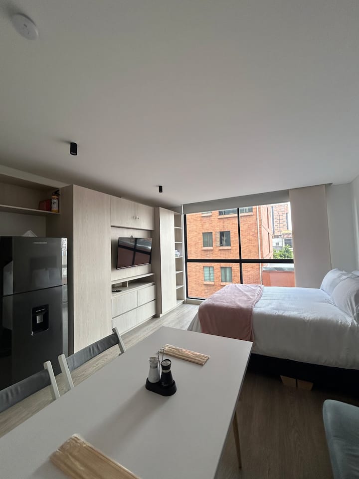 Tu Refugio En Corferias • Moderno Y Equipado - Bogotá